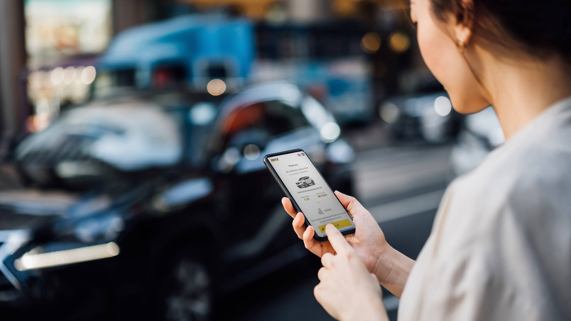 Nu kan du hämta ut en hyrbil med hjälp av en QR-kod hos Hertz ...